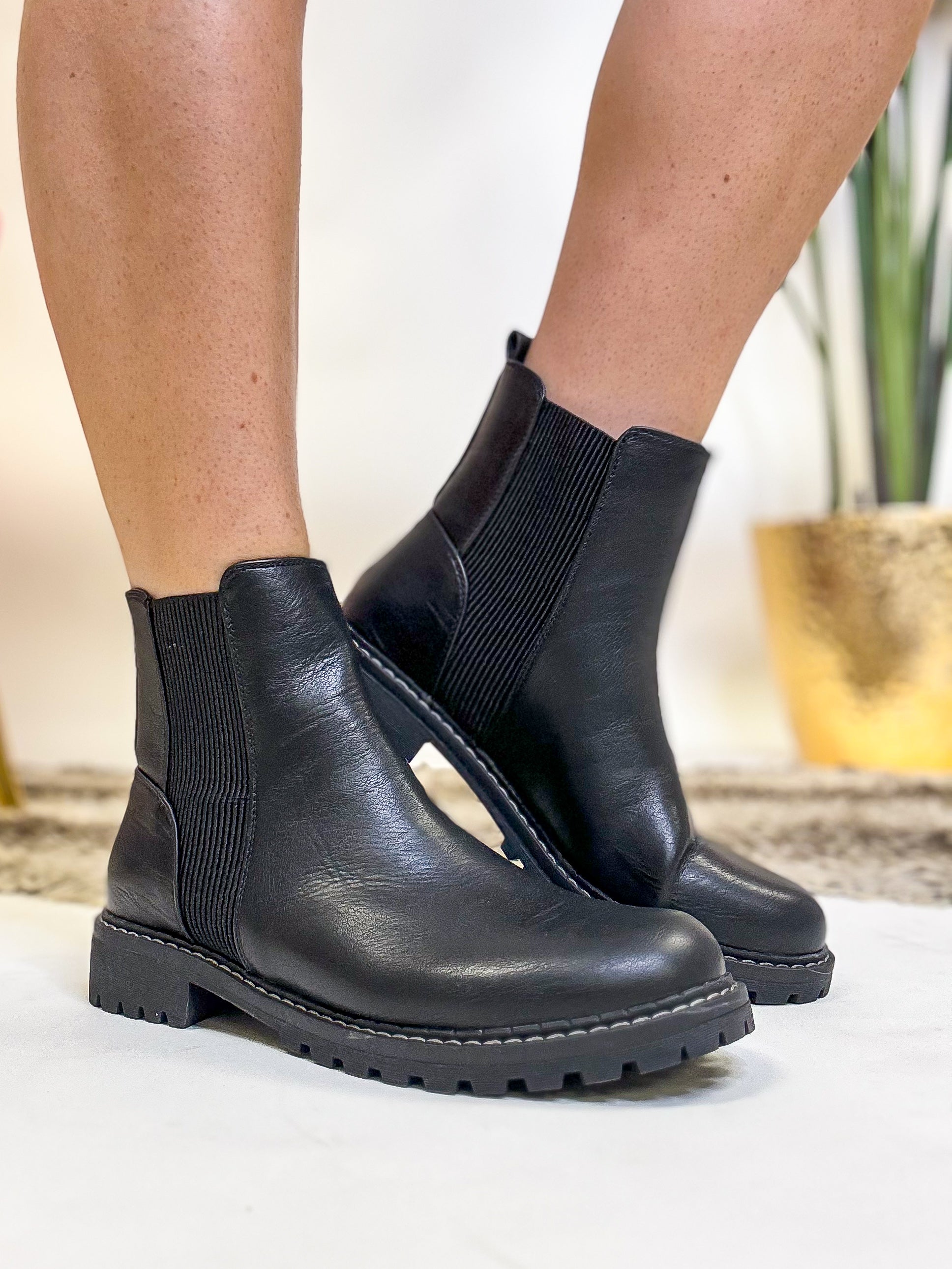 SHOES – Macoma Boutique